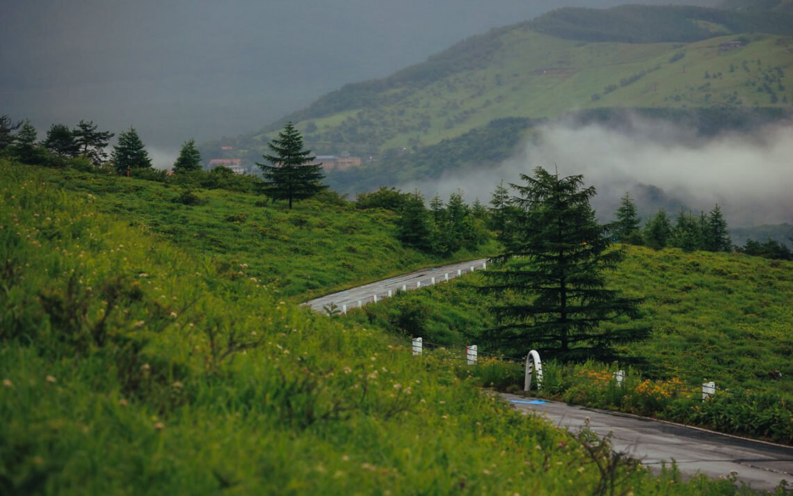 80 kms Driving Across the Venus Line Nagano Japan - RGWords
