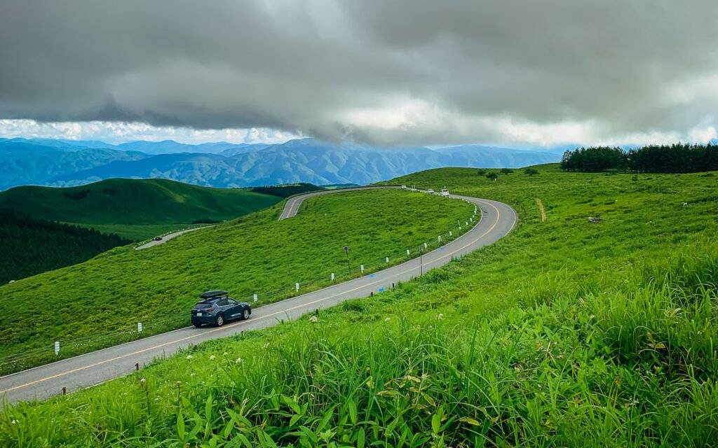 80 kms Driving Across the Venus Line Nagano Japan - RGWords